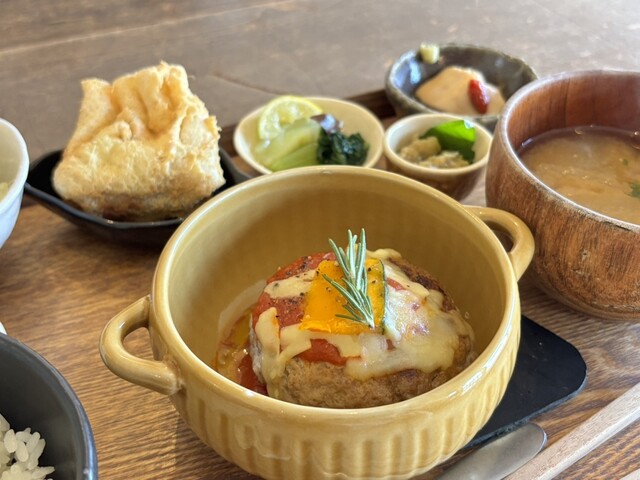 『見た目は控えめだけど、手の込んだお料理たち』by 74beda : Cercle Dish and Coffee （セルクル ディッシュ ...