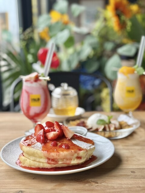 YOLO cafe & bar 渋谷宮益坂店のご予約 - 渋谷/ダイニングバー | 食べログ