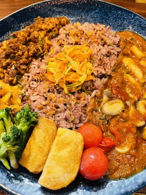 WAYAWAYA cafe - 南郷7丁目/カレー | 食べログ