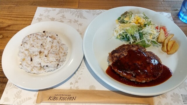 KIBE KITCHEN （キベ キッチン）のご予約 - 絹延橋/カフェ | 食べログ