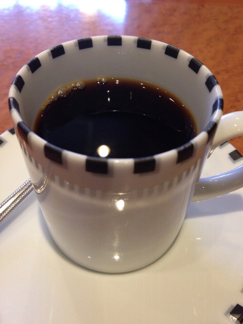 『喫煙者天国の残念なカフェ』by トントンマン : ツバキカフェ 新橋駅前店 （【旧店名】カフェトバコ） - 新橋/カフェ [食べログ]