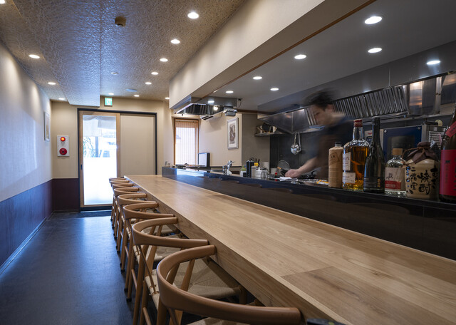 Seating : Kenkon Itteki - Akebonobashi/Izakaya (Tavern) | Tabelog