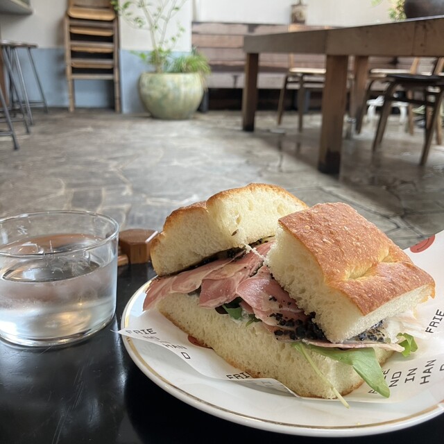 Friend in Hand （フレンド イン ハンド） - 表参道/カフェ | 食べログ