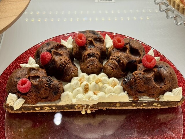 TOWARI The Crafted Crust - 新静岡/ケーキ | 食べログ