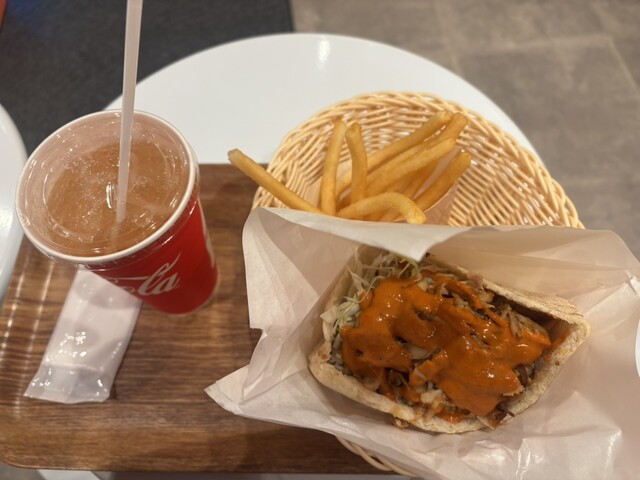SHIBUYA KEBAB 渋谷駅前店 （シブヤ ケバブ） - 渋谷/ケバブ | 食べログ
