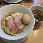 by yuya_x261 : 麺処 しのぶ - 千駄木/ラーメン [食べログ]