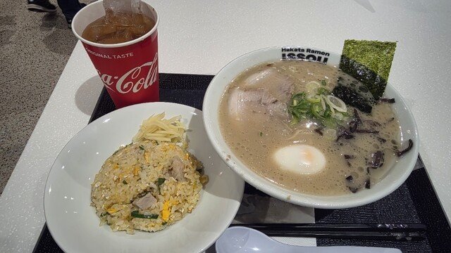 Hakata Ramen Issou nossi - 大神宮下/ラーメン | 食べログ