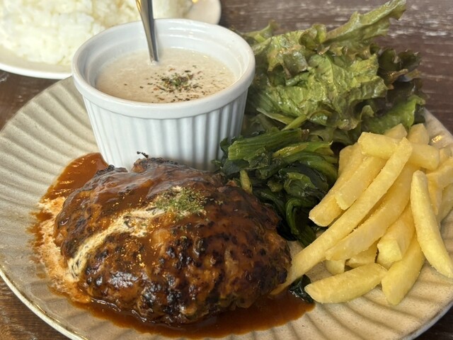 by るーしぇ れんれん : TOMBOY Cafe and Bar （トムボーイ カフェ アンド バー） - 鞍馬口/カフェ [食べログ]