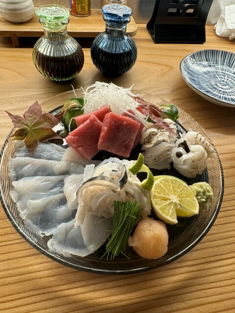 炉火 鉢 （ROBI HACHI）のご予約 - 三宮（神戸市営）/ろばた焼き | 食べログ