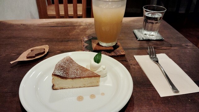 Yuki Cafe - Koriyama Tomita/Cafe | Tabelog