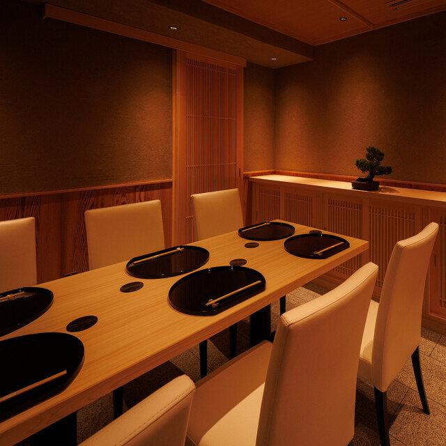 Seating : Sapporo Sushi Shiro - Tanukikoji/Sushi | Tabelog