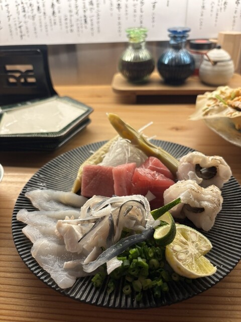 炉火 鉢 （ROBI HACHI）のご予約 - 三宮（神戸市営）/ろばた焼き | 食べログ