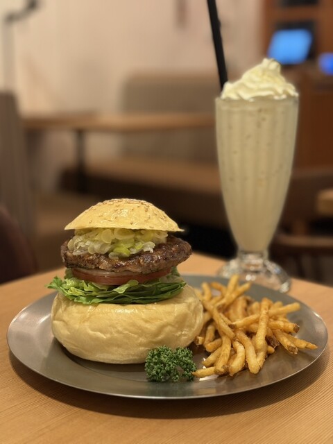口コミ一覧 : CHATTY CHATTY （チャッティ チャッティ） - 新宿御苑前/ハンバーガー [食べログ]