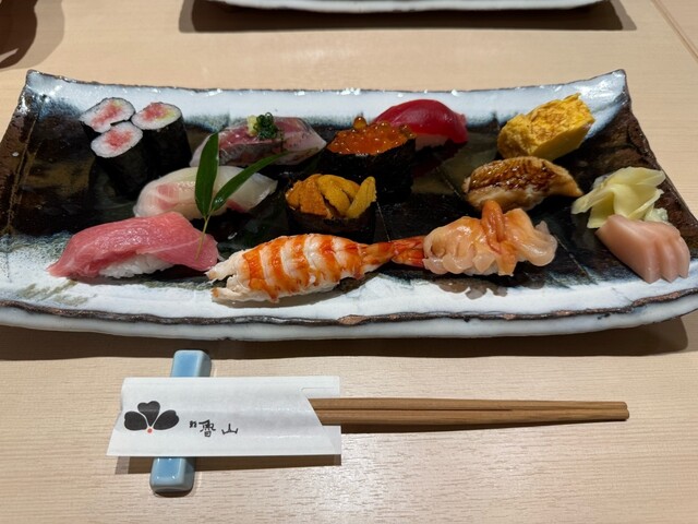 by nao.k873 : 鮨 魯山 三越日本橋店 （ロサン） - 三越前/寿司 [食べログ]