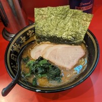 『浦和にオープンした家系ラーメン店』by FB(あんぷく) : 横濱家系ラーメン 九代目 野中家 - 浦和/ラーメン [食べログ]