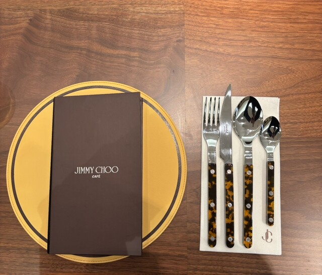 口コミ一覧 : JIMMY CHOO Café - 梅田/カフェ [食べログ]