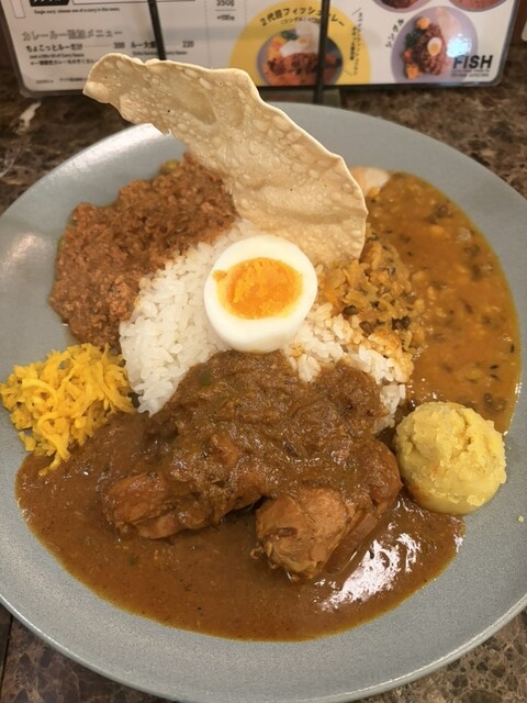 by Tyler's : FISH 丸の内店 - 大手町/カレー [食べログ]