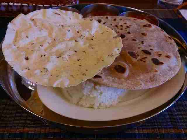 【閉店】サントシャム （SANTOSHAM） - 北浦和/インド料理 | 食べログ