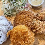 KIBE KITCHEN （キベ キッチン）のご予約 - 絹延橋/カフェ | 食べログ
