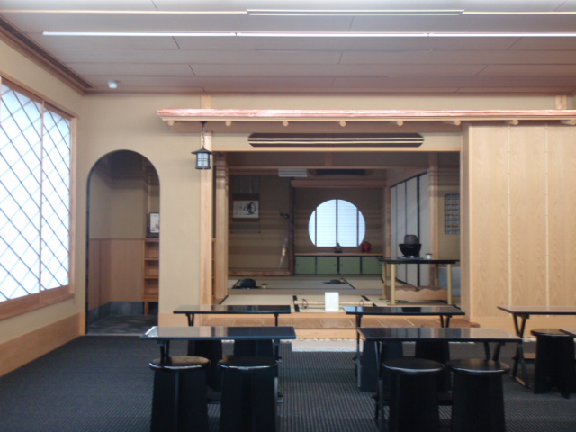 内観写真 : 彩雲堂 本店 - 松江/和菓子 | 食べログ