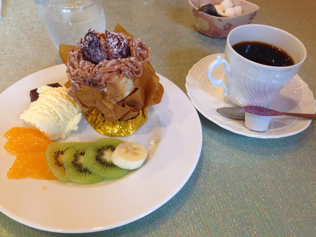 料理写真 2ページ目 : シェフ・アサヤマ - 芦屋（JR）/ケーキ | 食べログ