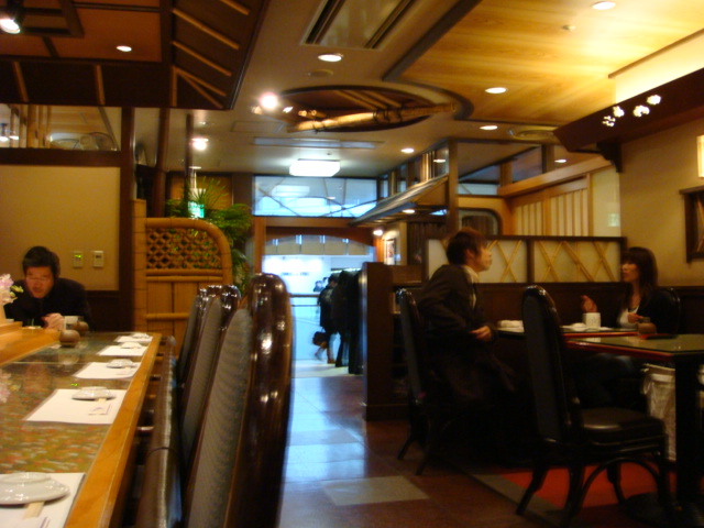 内観写真 : 下高井戸旭鮨総本店 みなとみらい東急スクエア店 （シモタカイドアサヒズシソウホンテン） - みなとみらい/寿司 | 食べログ