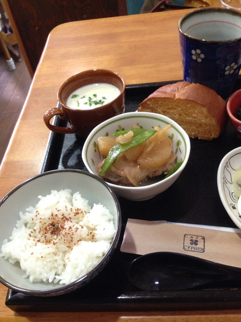 Cafe CYPHER （カフェ サイファー） - 本八幡/カフェ | 食べログ