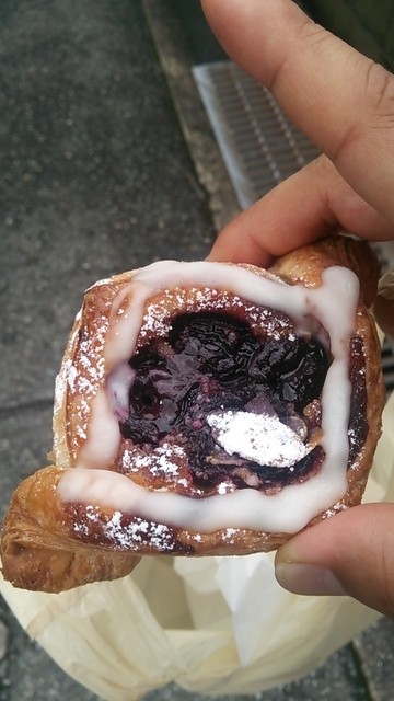 料理写真 : むぎパン - 緑地公園/パン | 食べログ