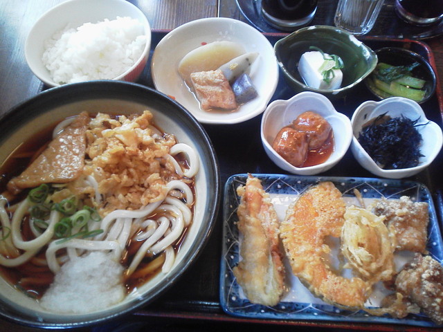 料理写真 : 小町うどん - 中電前/うどん | 食べログ