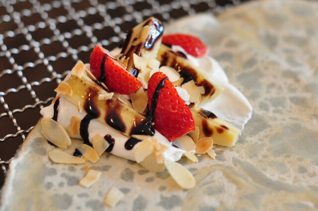 写真 : HONEY BEE CREPE Tokyo - 高円寺/クレープ・ガレット | 食べログ