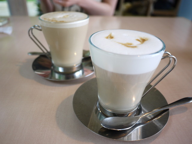 Cafe’s Bond 141 （カフェズ ボンド イチヨンイチ） - 近津/カフェ | 食べログ