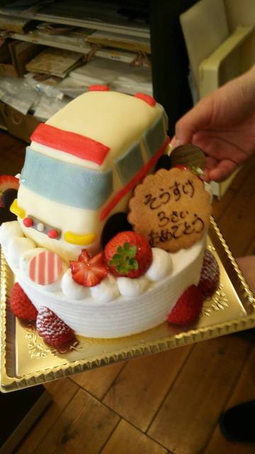 写真 2ページ目 : パティスリー アン エルブ （Patisserie en Herbe） - 二軒屋/ケーキ [食べログ]