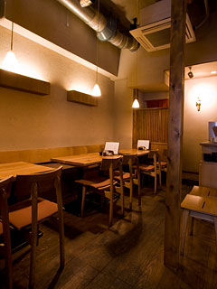 内観写真 : 愛宕 酉はら （とりはら） - 汐留/焼き鳥 | 食べログ