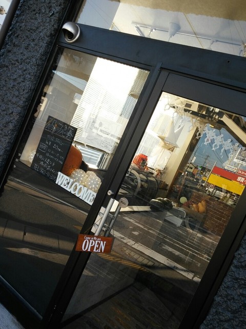 外観写真 : メリーカフェ （merry cafe） - 前後/カフェ [食べログ]