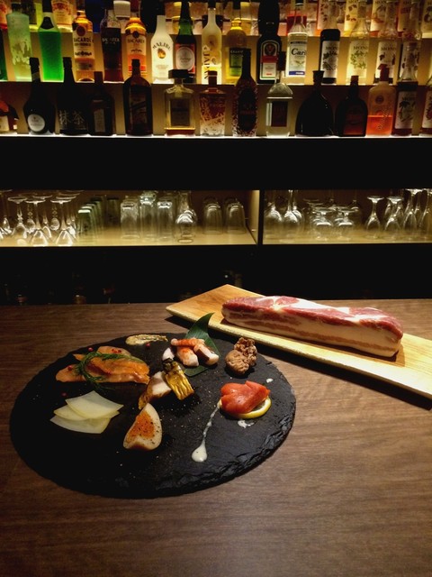 ORATI （オラチ）のご予約 - 市役所前/バー | 食べログ