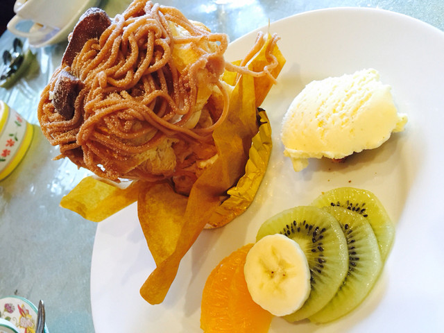 料理写真 2ページ目 : シェフ・アサヤマ - 芦屋（JR）/ケーキ | 食べログ