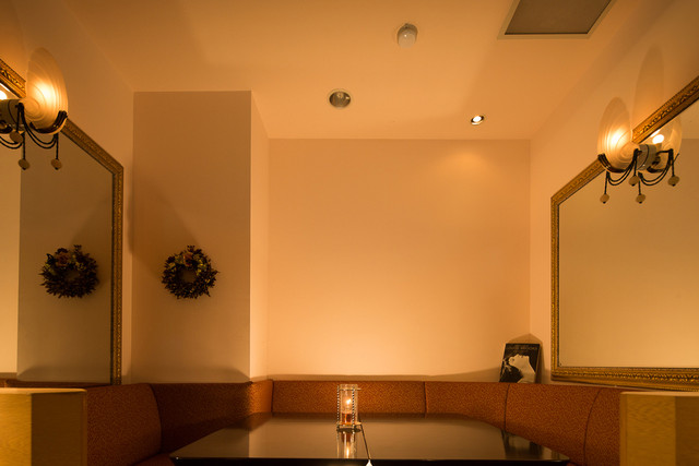 Seating : Beer & Wine Dining La Class - Kanayama/Beer bar | Tabelog