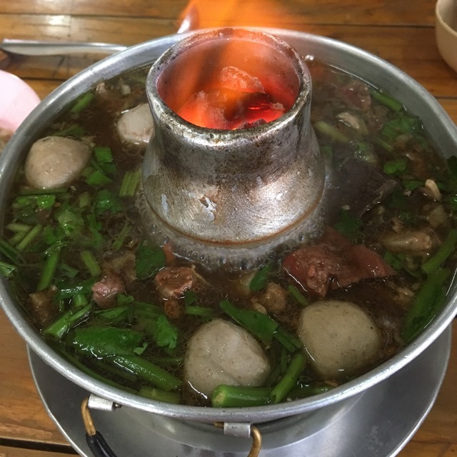 Heng Chun Seng （王春盛/ヘンチュンセン） - プロンポン駅周辺/タイ料理 | 食べログ