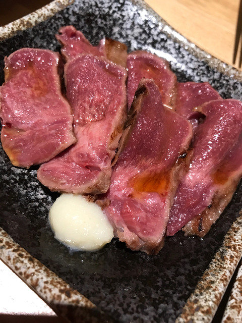 口コミ一覧 : 肉ドコロ せい吾 （NIKUDOKORO SEIGO） - 鶴見/バル [食べログ]