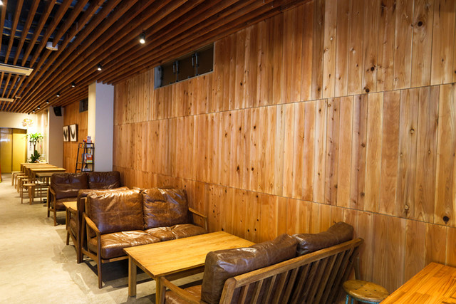 座席 : Cafebar&Dining Obi - 馬喰横山/カフェ | 食べログ