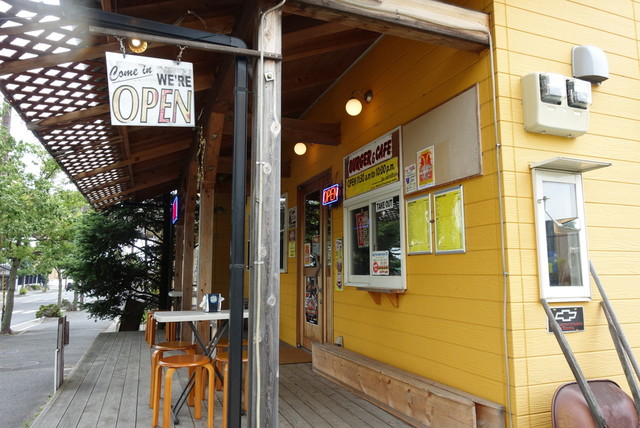 外観写真 : アンティーミー バーガー （AUNTY-MEE BURGER） - 滋賀里/ハンバーガー | 食べログ