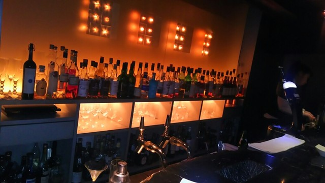 内観写真 : Japanese Bar SAMURAI 侍 （ジャパニーズバー・サムライ） - 御徒町/ダイニングバー | 食べログ