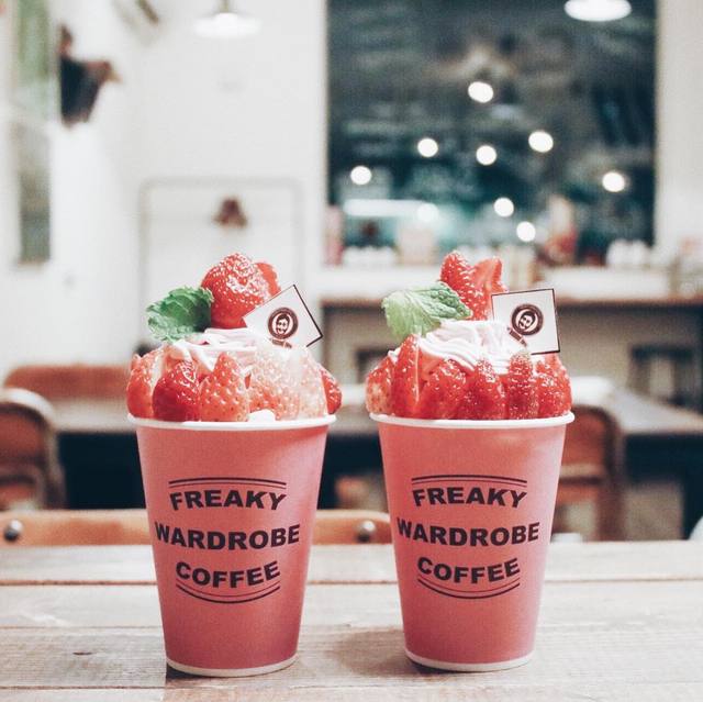 FREAKY WARDROBE COFFEE - バスセンター前/カフェ [食べログ]