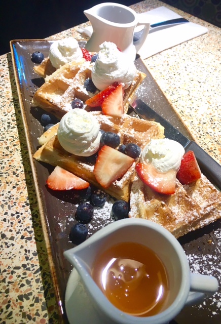 FISH HOOK CAFE - ワイキキ/カフェ | 食べログ