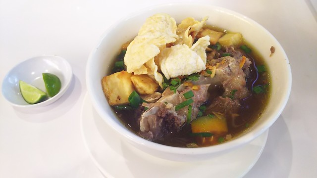 Chop Buntut Cak Yo AEON MALL JAKARTA GARDEN CITY - ジャカルタ/インドネシア料理 | 食べログ