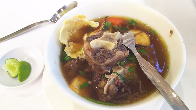 Chop Buntut Cak Yo AEON MALL JAKARTA GARDEN CITY - ジャカルタ/インドネシア料理 | 食べログ