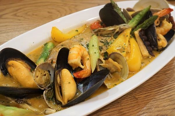 【閉店】♯uni Seafood （ウニ シーフード） - 六本木/バル・バール [食べログ]