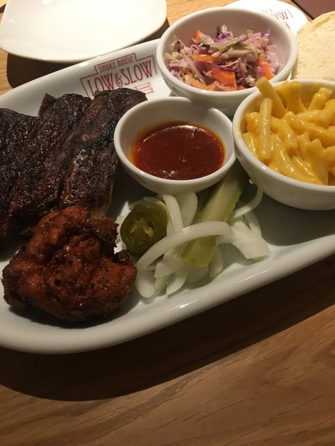 【閉店】LOW & SLOW （ローアンドスロー） - 渋谷/バーベキュー | 食べログ