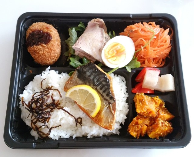 Oisii Deli （オイシイ デリ） - 七ツ屋/惣菜・デリ | 食べログ