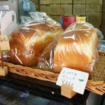 スズラン製菓 工場直売店 - 見沼代親水公園/洋菓子 | 食べログ